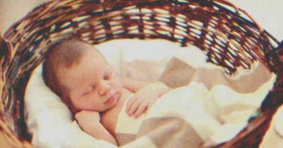 Husband Returns from Business Trip and Sees Newborn Baby on Table with ...