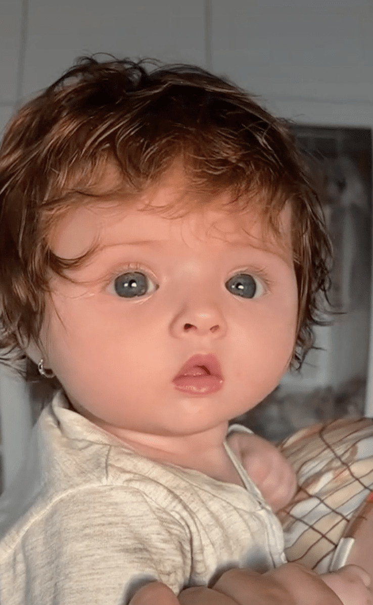 Mother defends piercing her infant daughter’s ears : Secret Life Of Mom