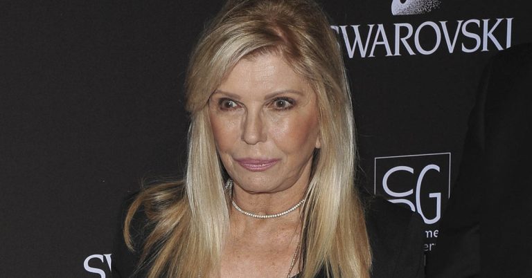 How Nancy Sinatra transformed from a singer to a fashion icon : Secret ...