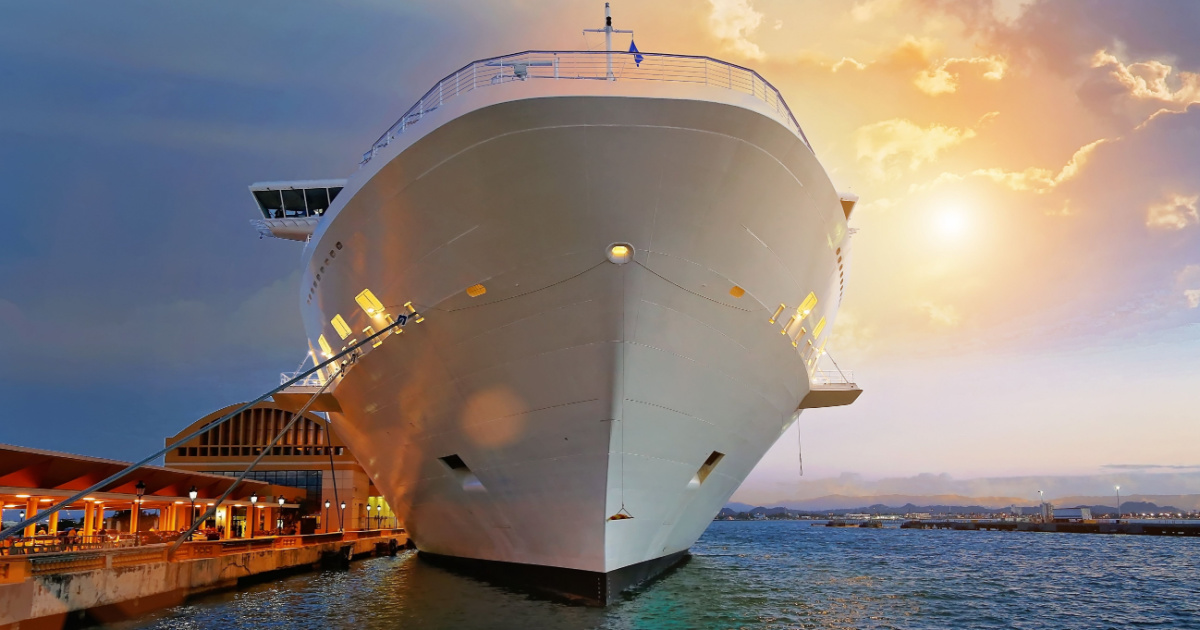 Cruise Ship Vacations: Expectation vs. Reality