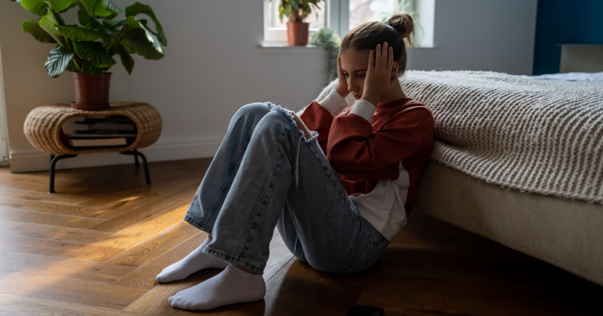 10 Emotional Wounds Daughters With Unloving Mothers Carry Into Adulthood