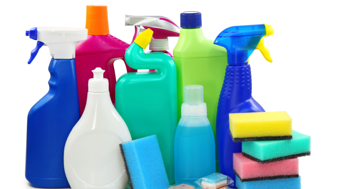 10 Things It’s Better to Not Use While Cleaning. Check If You Have Them