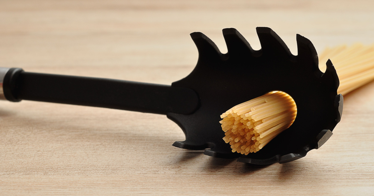 24 Everyday Objects With 'Secret' Uses You Don’t Know About