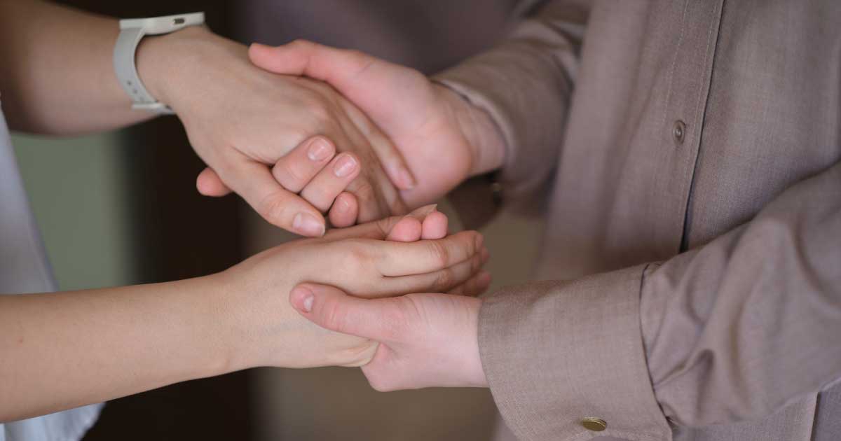 7 Signs of Being Raised by a Highly Critical Parent