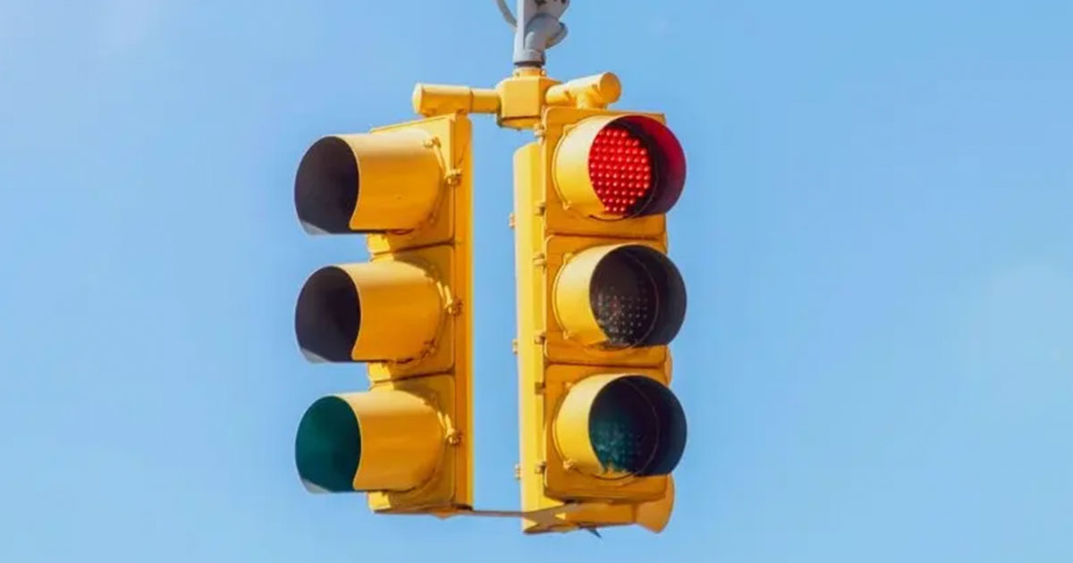 If You’re Stuck At a Stoplight, Here’s How to Let The Sensor Know