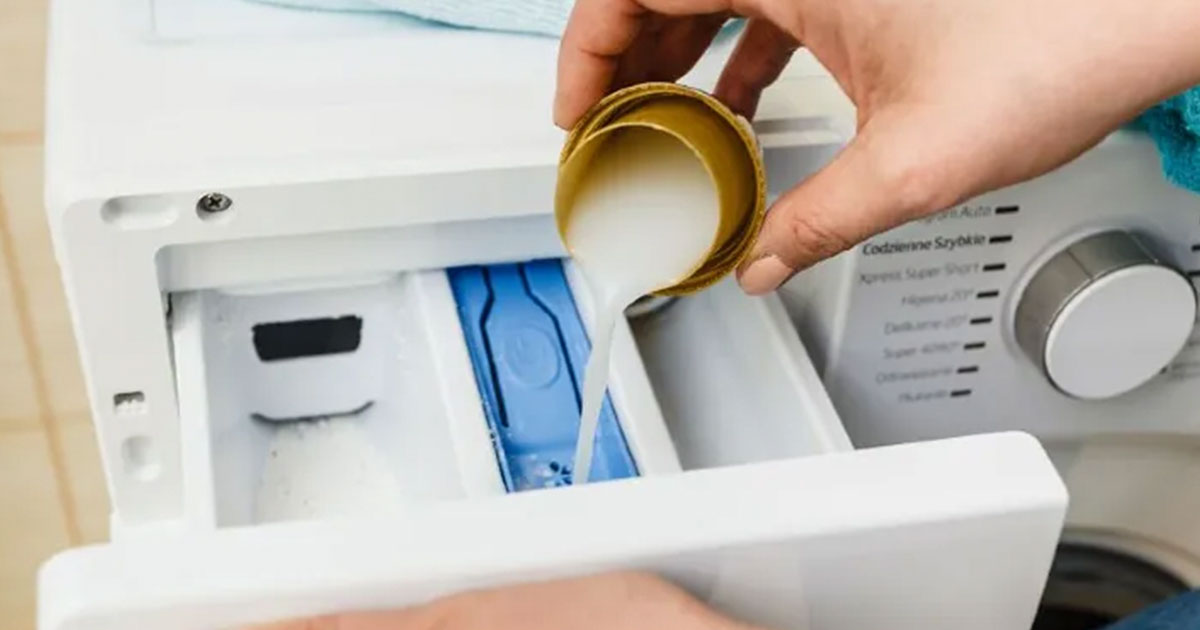 10 Super Surprising Household Hacks Using Laundry Detergent : Secret ...