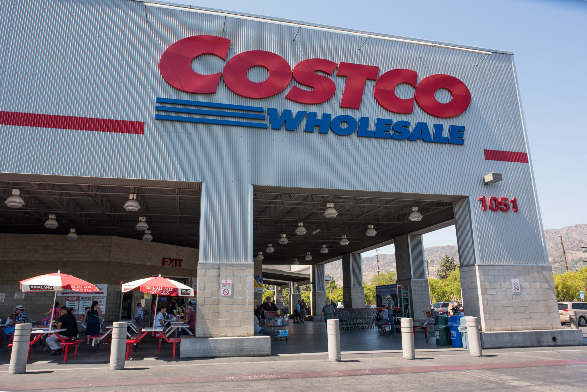 Costco’s Hidden Tactics to Boost Your Spending—Here’s What They Don’t ...