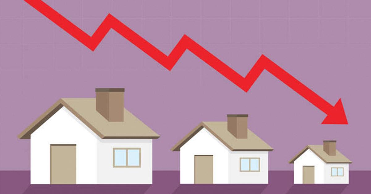 Housing Market Trends: 5 Types of Homes Facing a Value Decline by 2025