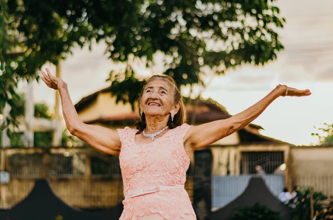 8 Examples of People Doing Amazing Things After 60