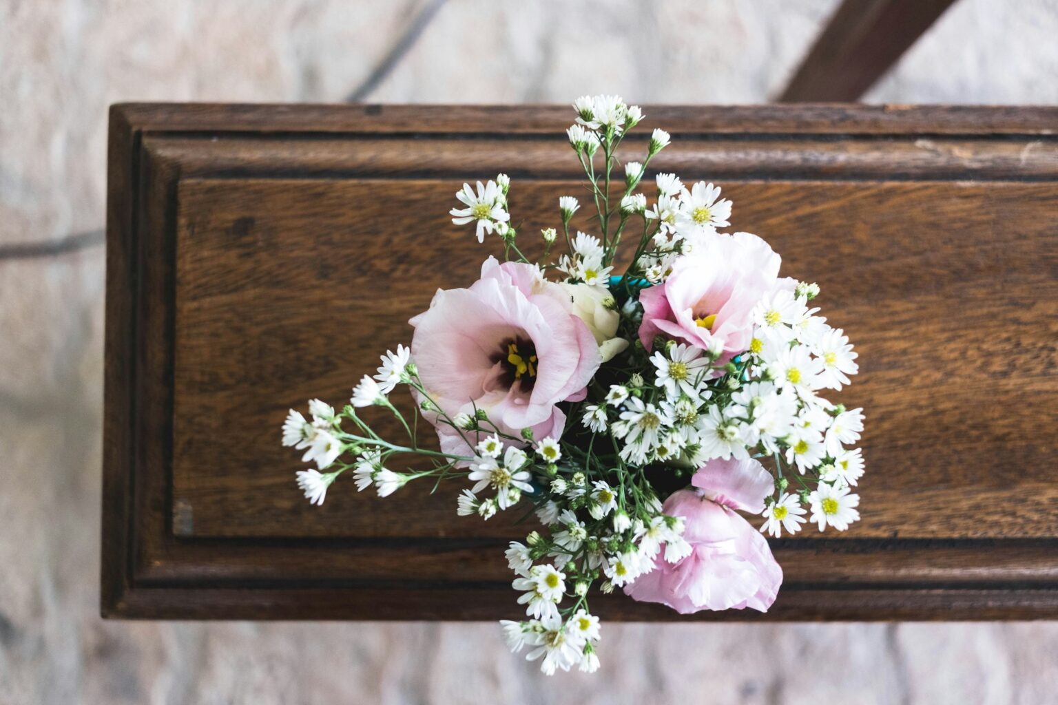 3 Inappropriate Colors to Avoid Wearing to a Funeral